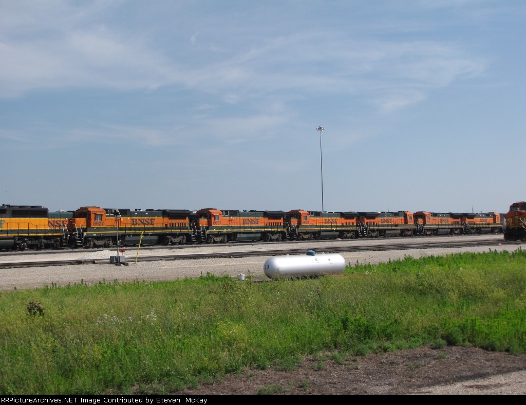 BNSF 8627